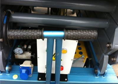 China Un hombre puede tirón fácil o Tow Aerial Working Table Mobile Scissor el movimiento de la plataforma de la elevación hidráulica en venta