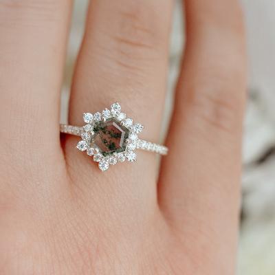 China Snowflake Hexagon Moss Agate Ring with Moissanites for Women for sale