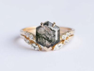Cina Grande mazzo Ring Set di nozze di Moss Agate Statement di esagono in vendita