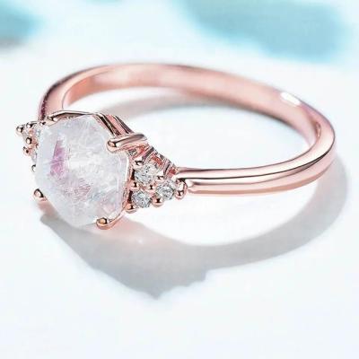 Cina L'ovale di 925 Sterling Silver Rainbow Moonstone Jewelry ha tagliato l'anello di fidanzamento d'annata di Moonstone per le donne in vendita