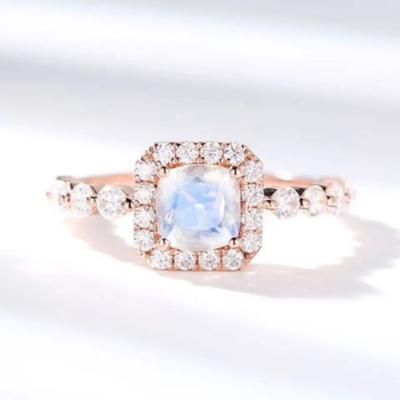 Cina Bello 925 solido Sterling Silver Ring, pietra preziosa ovale Ring For Girls di Moonstone del taglio in vendita