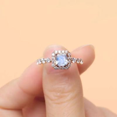 Cina Bello 925 solido Sterling Silver Ring, pietra preziosa ovale Ring For Girls di Moonstone del taglio in vendita
