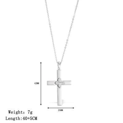 China Stainless Steel Cross Pendant Necklace with Clear Zircon Stone Flower for sale