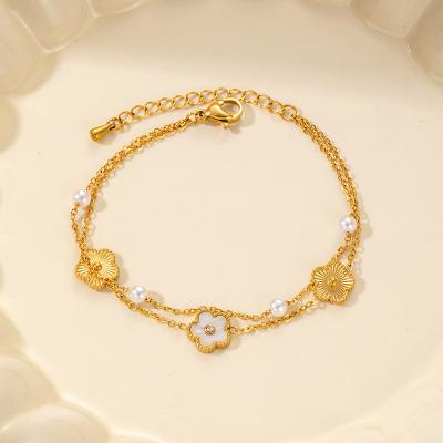 China Trendy Gold Plated Stainless Steel Bracelet Diamond Chain Bracelet Womens for sale