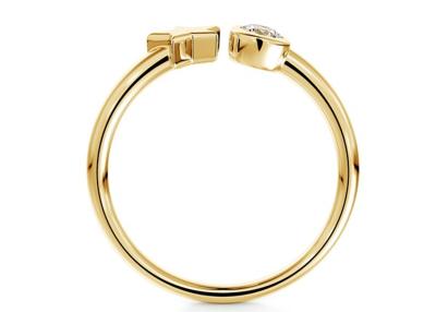 Cina anello rotondo di 3.5mm Moissanite, 0,16 ODM della fede nuziale di oro di carati 9k in vendita