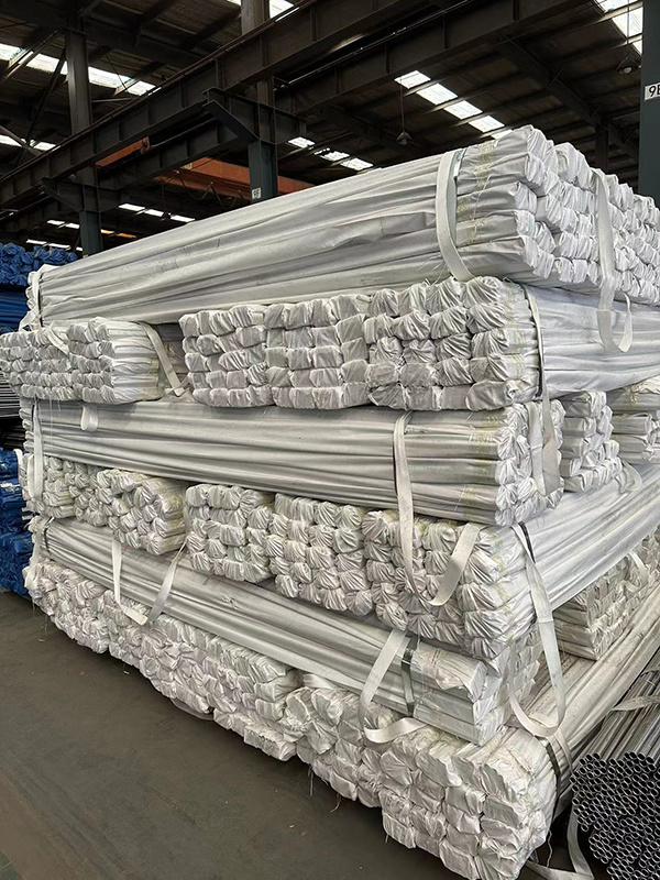 Grc Conduit Electrical Rigid Conduit with a Coupling and a Plastic Cap