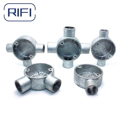 China GI Circular Junction Box 4 Way Malleable Iron Electrical Metal Enclosure Box for sale