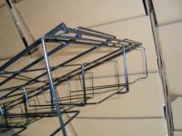 China 20 Pockets Folded Wire Magazines Display Floor Stand for sale