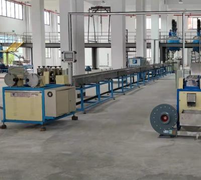 Cina 380 V EVA Hot Melt Glue Sticks Making Machine Linea di produzione con tecnologia avanzata in vendita