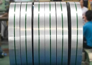 Cina Striscia unentesi 1.5mm di acciaio inossidabile SS301 321 dello strato flessibile della striscia per i bulloni in vendita