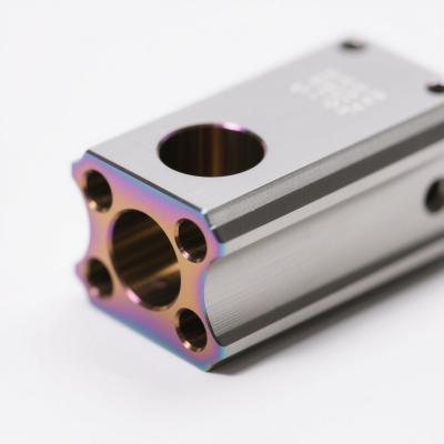 China El aluminio 6061 6063 7075 piezas que trabajan a máquina del CNC anodizó las piezas mecánicas de encargo en venta