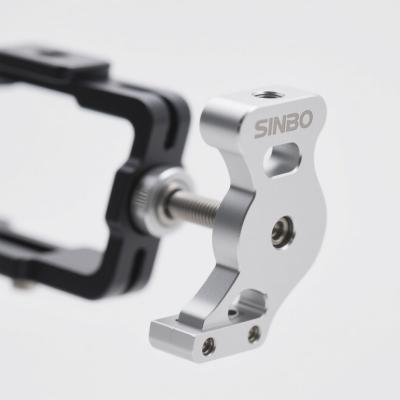 China Soporte de cámara de visión de ángulo ajustable de alta estabilidad para robot industrial, posicionamiento de precisión e instalación flexible en venta