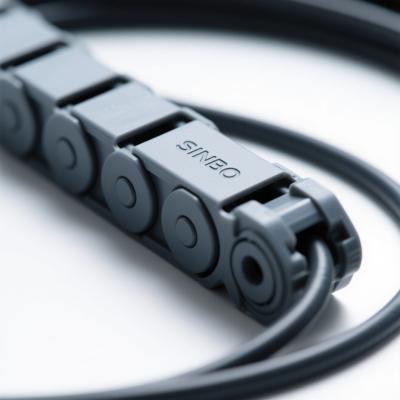 중국 산업용 로봇 기름 저항 나일론 케이블 운반기 고 유연성 소음 낮은 내부 분리 기지 지원 시스템 판매용