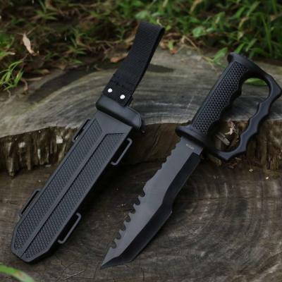 Cina La mano indurita del acciaio al carbonio ha forgiato densamente il machete 3.5mm a doppio taglio a 11,8 pollici in vendita