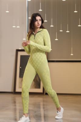 China Spandex Women's Athletic Suit With Hoodie Breathable Moisture Wicking for sale