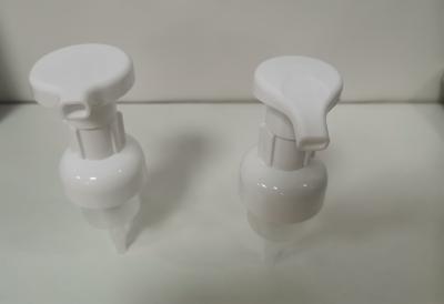 Cina Pompa di schiuma di plastica smussante per la pelle per la cura della pelle domestica con sistema di blocco a clip in vendita