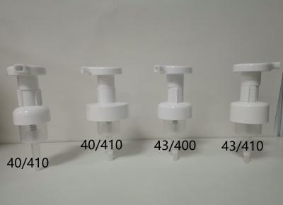 China Bomba de espuma de plástico colorida para cuidados faciais e limpeza com efeito de bolha à venda