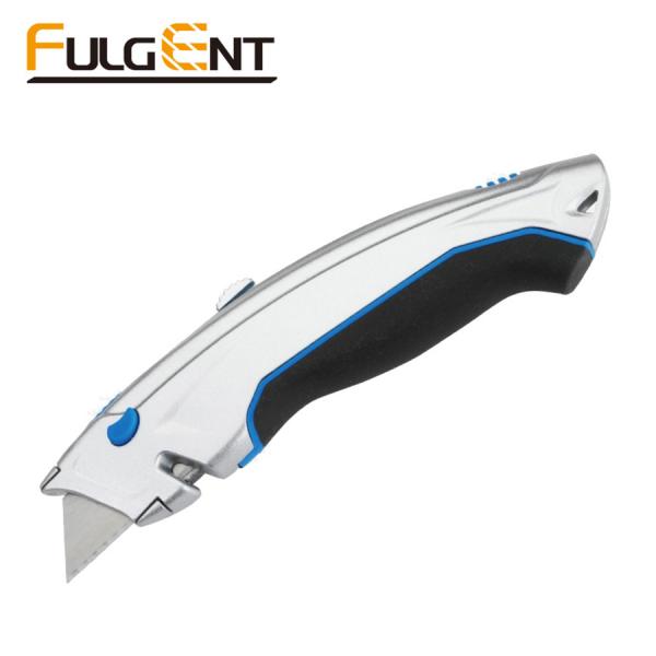 Quality 19mm Blade Rubber Cutting Knife Self Retracting Safety Utility Knife for sale