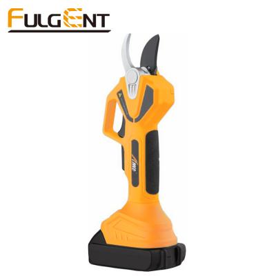 China 18V Battery Powered Pole Pruner 200W Tree Pruning Shears Electric for sale