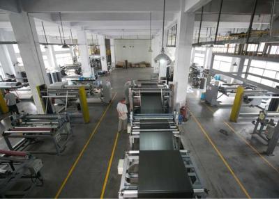 Cina Schiume dell'isolamento termico IXPE/di XPE larghezza di 1.5m - di 1 con il singolo lato adesivo in vendita
