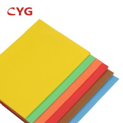 China De Brand van Xpe van de douanedikte - het Schuimal van de vertragersisolatie Foliepe Materiaal Lichtgewicht Te koop