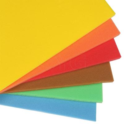 China Densidade aparente de alumínio reflexiva de Xpe Igh da espuma da isolação térmica da construção da folha à venda