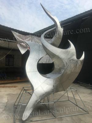 China Handicraft Polished Stainless Steel Sculpture Residence Decoration 200cm Size for sale
