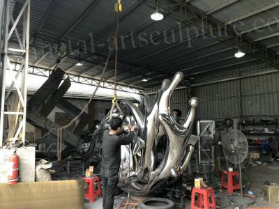 China Polished Famous Abstract Sculptures / Handmade Metal Lawn Art Sculpture for sale