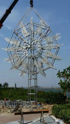 China Winnower Shaped Modern Outdoor Sculpture Silver Color Garden Ornaments for sale