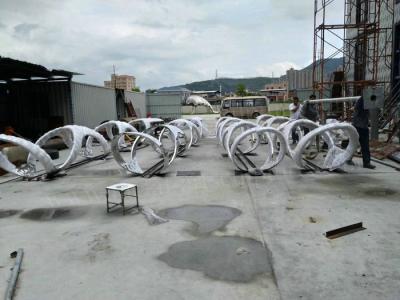 China Large Modern Garden Ornaments Statues Circle Artistic Shape Contemporary Metal Sculpture for sale