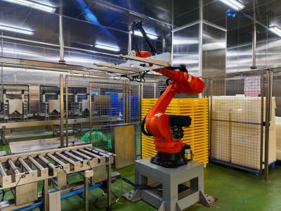 China Freeze Dryer Loading & Unloading Robot – Automatic Tray Handling for sale