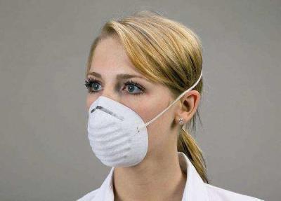 China Ss PP Spunbond Fabric N95 Face Mask Melt Blown Production Line Machine for sale
