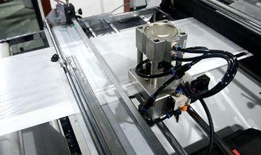 China 2022 Latest Digital Manual Dry Wet Textile Extrusion Coating Non-Woven Fabric Laminating Machine for sale