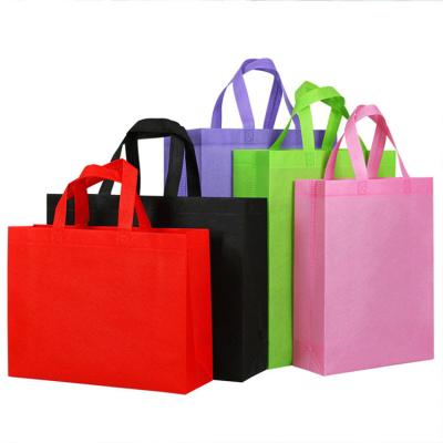 China Hot Selling Fashionable Eco Friendly Reusable Non-Woven Shopping Bags for sale