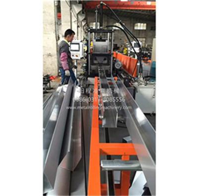 China Steel Gutter Roll Forming Machine for sale