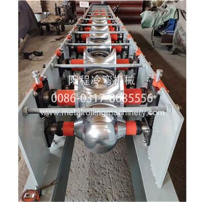 China Ridge Cap Roll Forming Machine for sale
