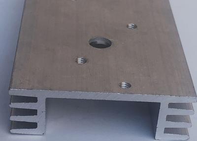 Chine Radiateur résistant de puissance de corrosion de pression faite sur commande avec la couleur faite sur commande à vendre