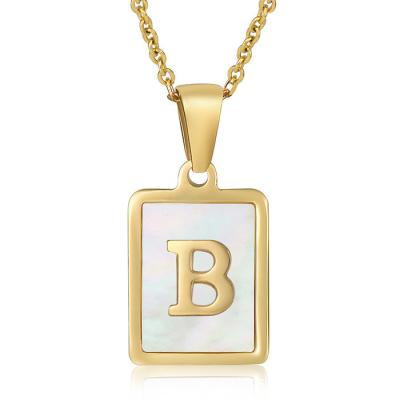 Cina Semplice 15*12MM in acciaio inossidabile 3D Shell Letter Necklace Donna Titanio Acciaio 26 Letter Pendenti in vendita