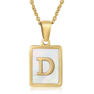 Cina Semplice 15*12MM in acciaio inossidabile 3D Shell Letter Necklace Donna Titanio Acciaio 26 Letter Pendenti in vendita