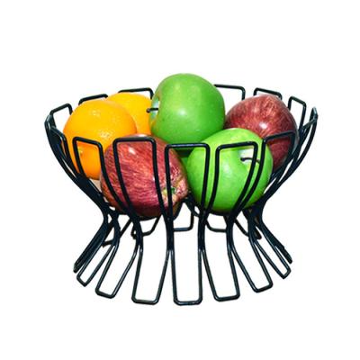 China 25*22*16CM Laser Engraving Logo Black Baking European Iron Art Fruit Basket Metal Houseware For Customer Requirements for sale