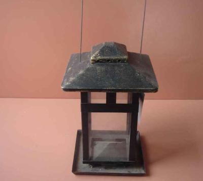 China OEM Die Casting Anti Squirrel Bird Feeder Zinc Ally Bird Feeding Tools for sale
