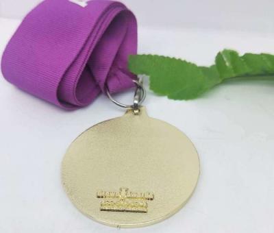Cina La medaglia del metallo della pressofusione che sabbia la medaglia in lega di zinco con smalto molle in vendita