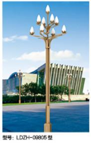 Cina Altezza delle iluminazioni pubbliche 90w 100w 6m 8m 10m 12m della carreggiata LED Palo in vendita