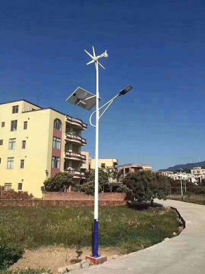 中国 Solar Powered LED Street Lights, Aluminum + PC Material, IP65 Waterproof Rating 販売のため