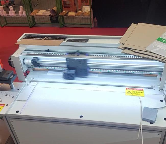 MDF Grooving Machine Medium Destiny Fabric Board Slots Making Machine Wooden Board for Furniture Slotting