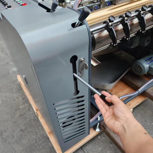 DG850B Feeder Gluing Machine Rigid Box Paper Sheet Forming Machine