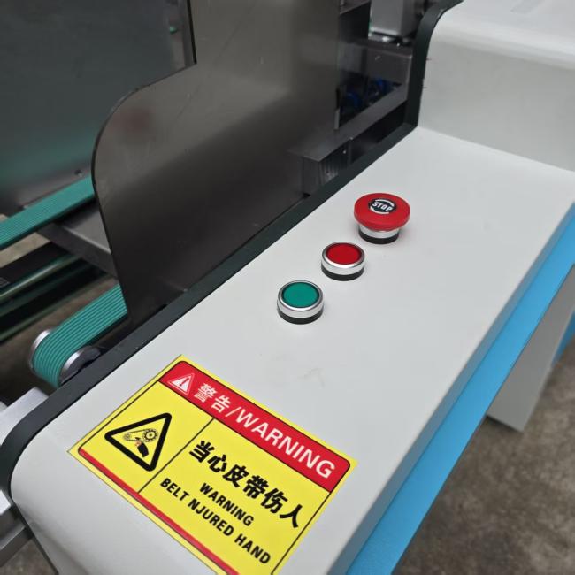 Close-up of DG960GS Die Cutting Components