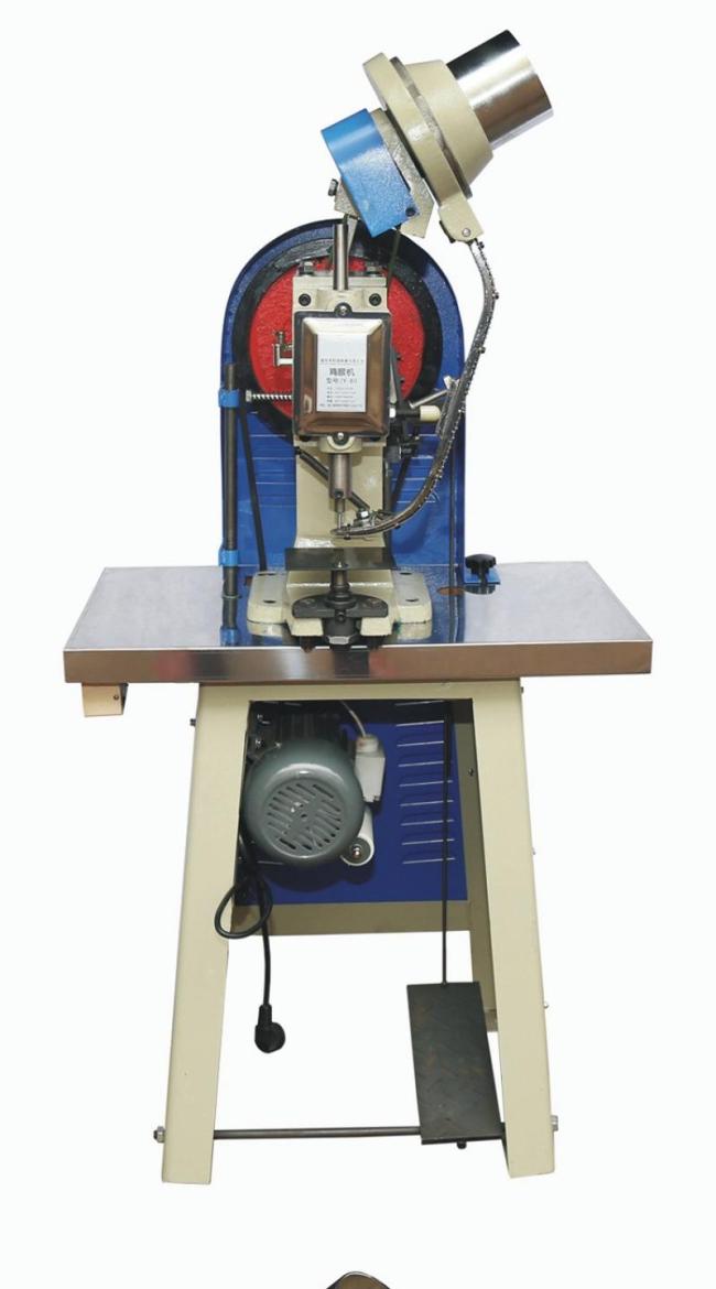 Eyelet Machine for Oval Shape Eyelets