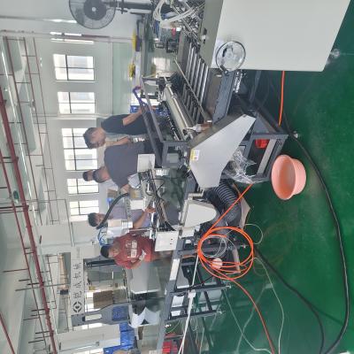 China Automatically Paper Gluing Machine With Feeding Automatic Box Gluing Machine for sale