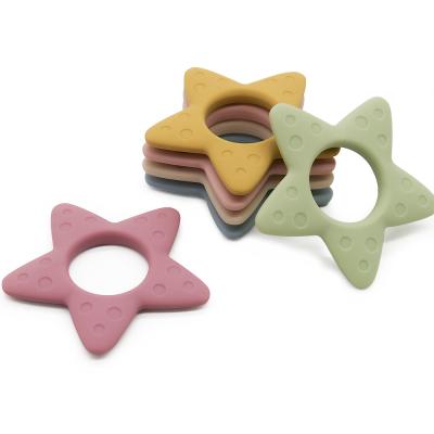 Cina Soft Star Shape Wooden Rabbit Sun Toy Silicone Baby Teething Toys Beads Bracelet Ring BPA Free With Strap Silicone Teether in vendita